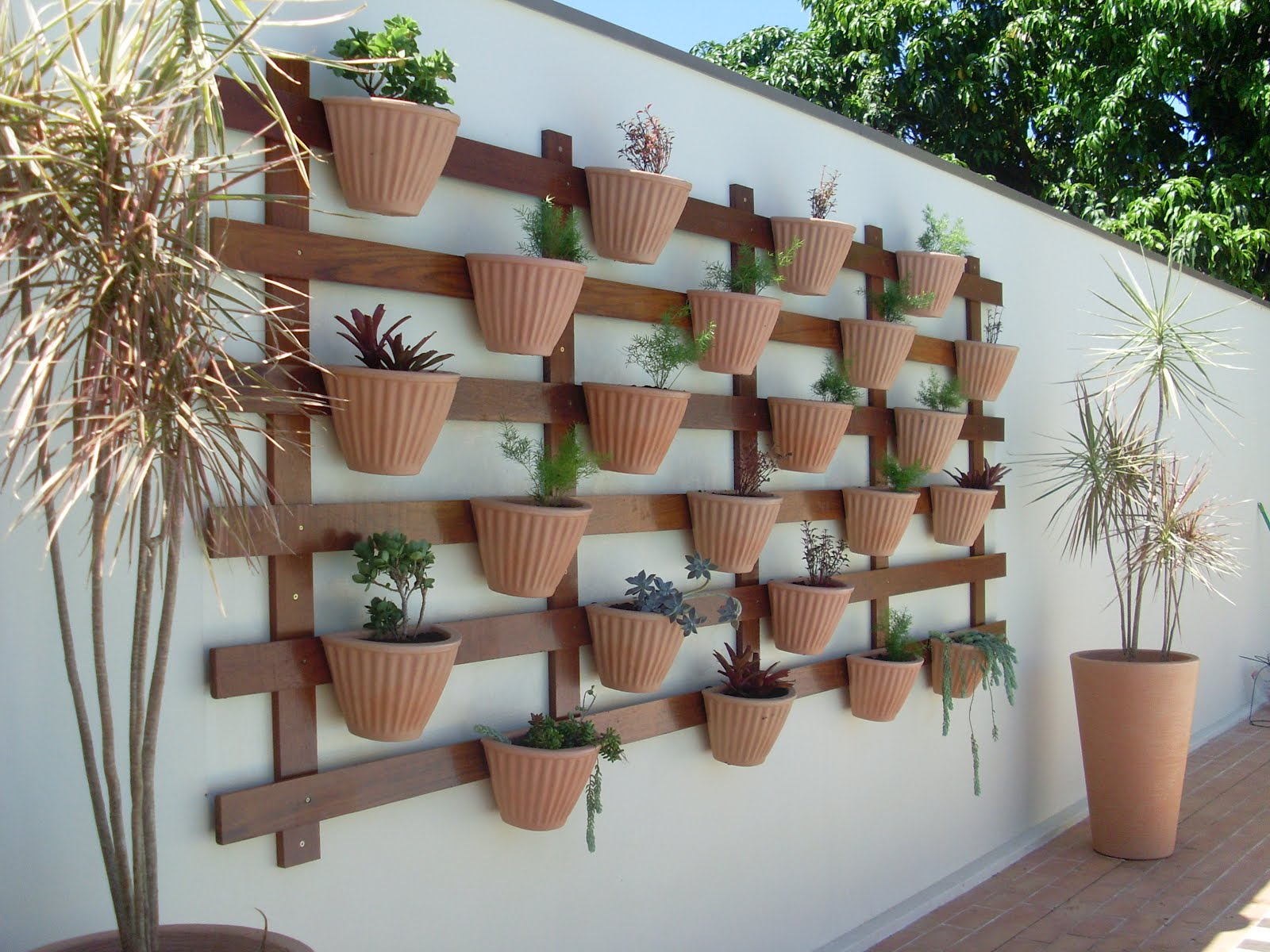 15 Modelos De Jardins Verticais